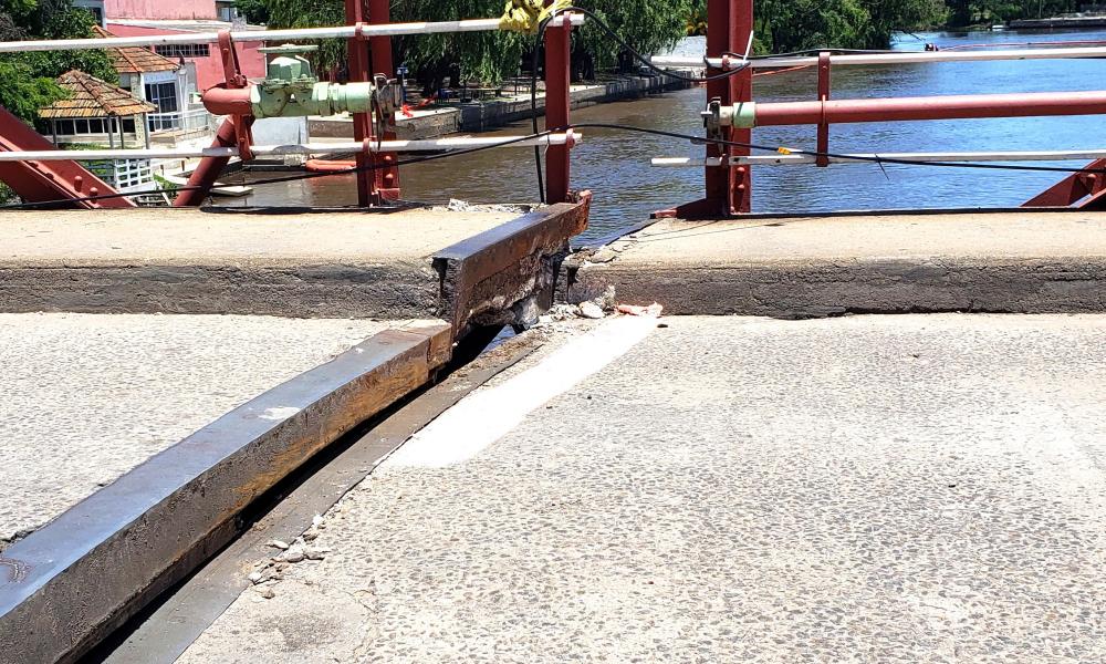 puente roto – Uruguay Visión Marítima